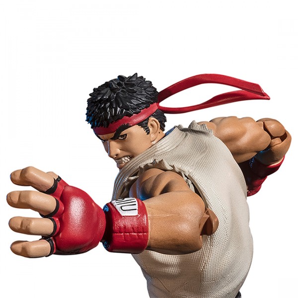Bandai S.H.Figuarts Street Fighter Series Outfit 2 Ryu Figure beige